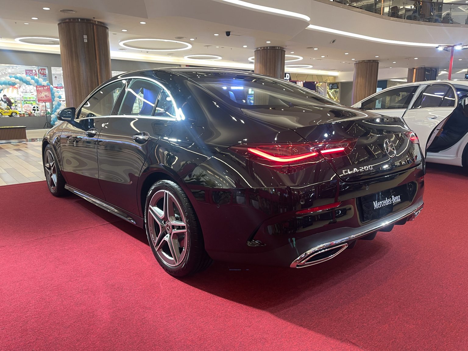 Mercedes-Benz CLA 200 Coupe AMG Line | Mercedes-Benz Jakarta